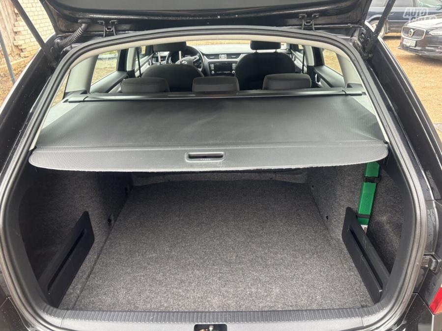 Black Skoda Octavia 2014 in Jurbarkas, with an engine capacity of 2.00 L and mileage of 266 thousand km for 5950 €, photo 15 on AUTOMOTO.COM.LV
