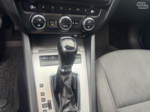 Black Skoda Octavia 2014 in Jurbarkas, with an engine capacity of 2.00 L and mileage of 266 thousand km for 5950 €, photo 23 on AUTOMOTO.COM.LV