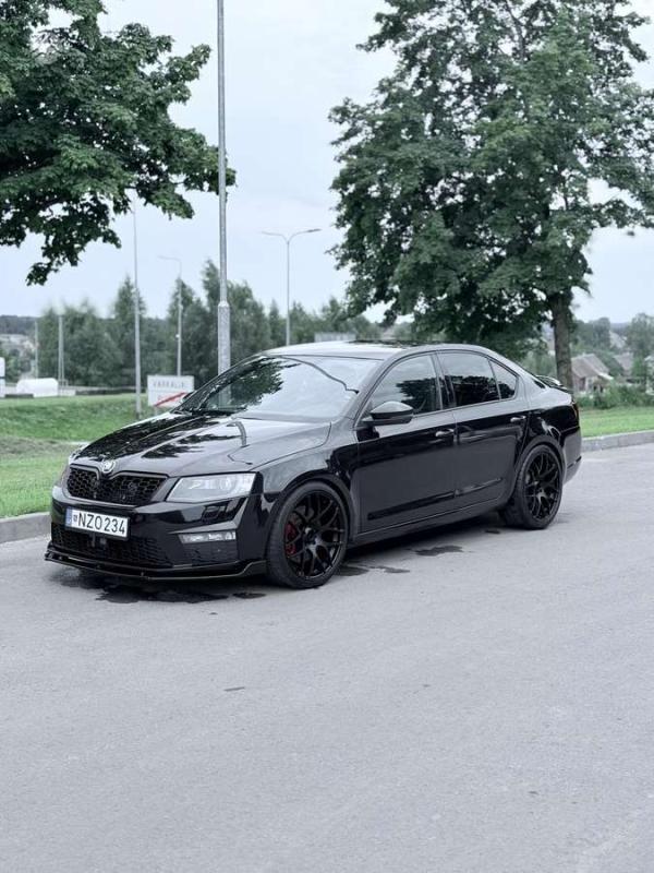 Melns Skoda Octavia 2014 Klaipėda, ar dzinēja tilpumu 1.98 L un nobraukumu 286 tūkst. km par 9500 €, foto 1 vietnē AUTOMOTO.COM.LV