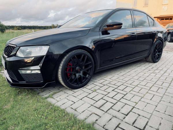Melns Skoda Octavia 2014 Klaipėda, ar dzinēja tilpumu 1.98 L un nobraukumu 286 tūkst. km par 9500 €, foto 2 vietnē AUTOMOTO.COM.LV