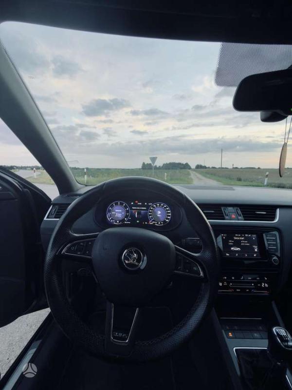 Melns Skoda Octavia 2014 Klaipėda, ar dzinēja tilpumu 1.98 L un nobraukumu 286 tūkst. km par 9500 €, foto 7 vietnē AUTOMOTO.COM.LV