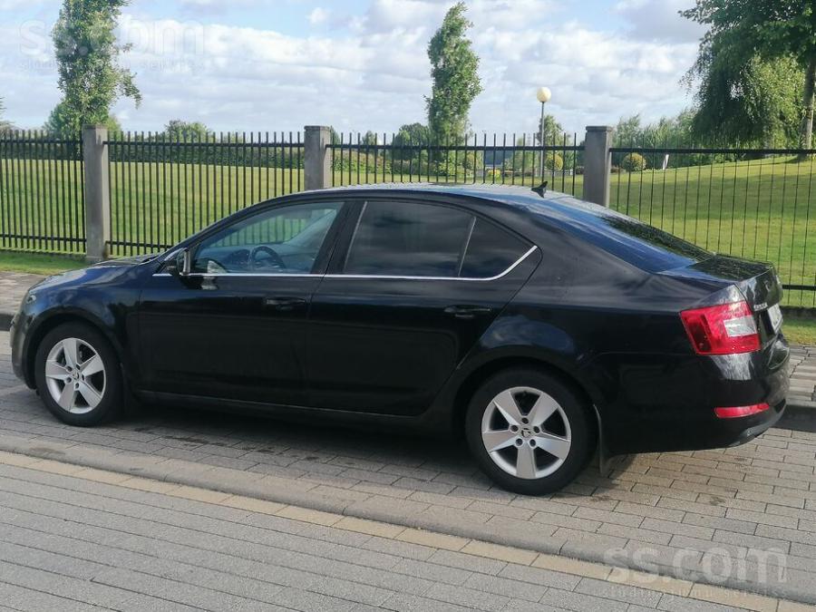 Melns Skoda Octavia 2014 Rīga, ar dzinēja tilpumu 2.00 L un nobraukumu 288 tūkst. km par 4290 €, foto 1 vietnē AUTOMOTO.COM.LV