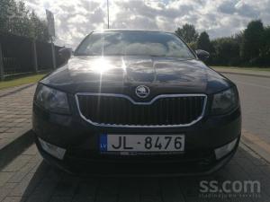 Melns Skoda Octavia 2014 Rīga, ar dzinēja tilpumu 2.00 L un nobraukumu 288 tūkst. km par 4290 €, foto 8 vietnē AUTOMOTO.COM.LV