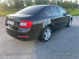 Black Skoda Octavia 2014 in Tallinn, with an engine capacity of 1.40 L and mileage of 219 thousand km for 6000 €, photo 4 on AUTOMOTO.COM.LV