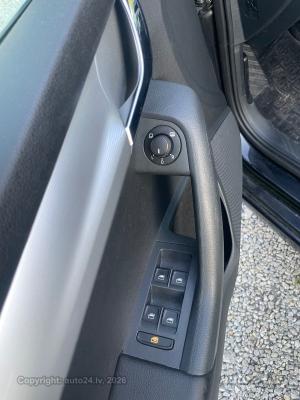 Black Skoda Octavia 2014 in Tallinn, with an engine capacity of 1.40 L and mileage of 219 thousand km for 6000 €, photo 12 on AUTOMOTO.COM.LV