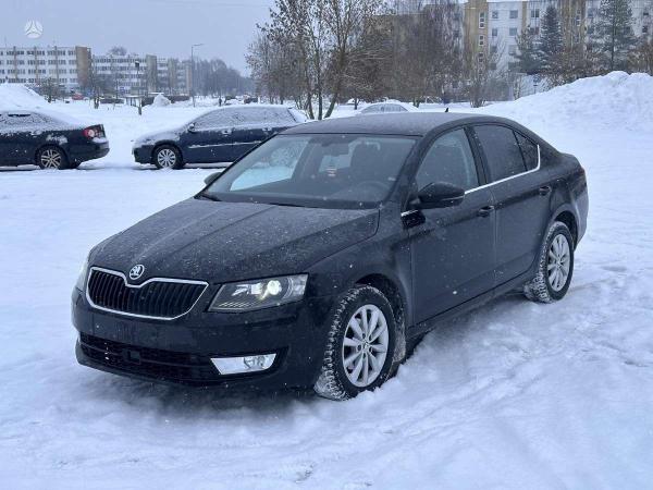 Melns Skoda Octavia 2015 Viļņa, ar dzinēja tilpumu 1.60 L un nobraukumu 308 tūkst. km par 6700 €, foto 1 vietnē AUTOMOTO.COM.LV