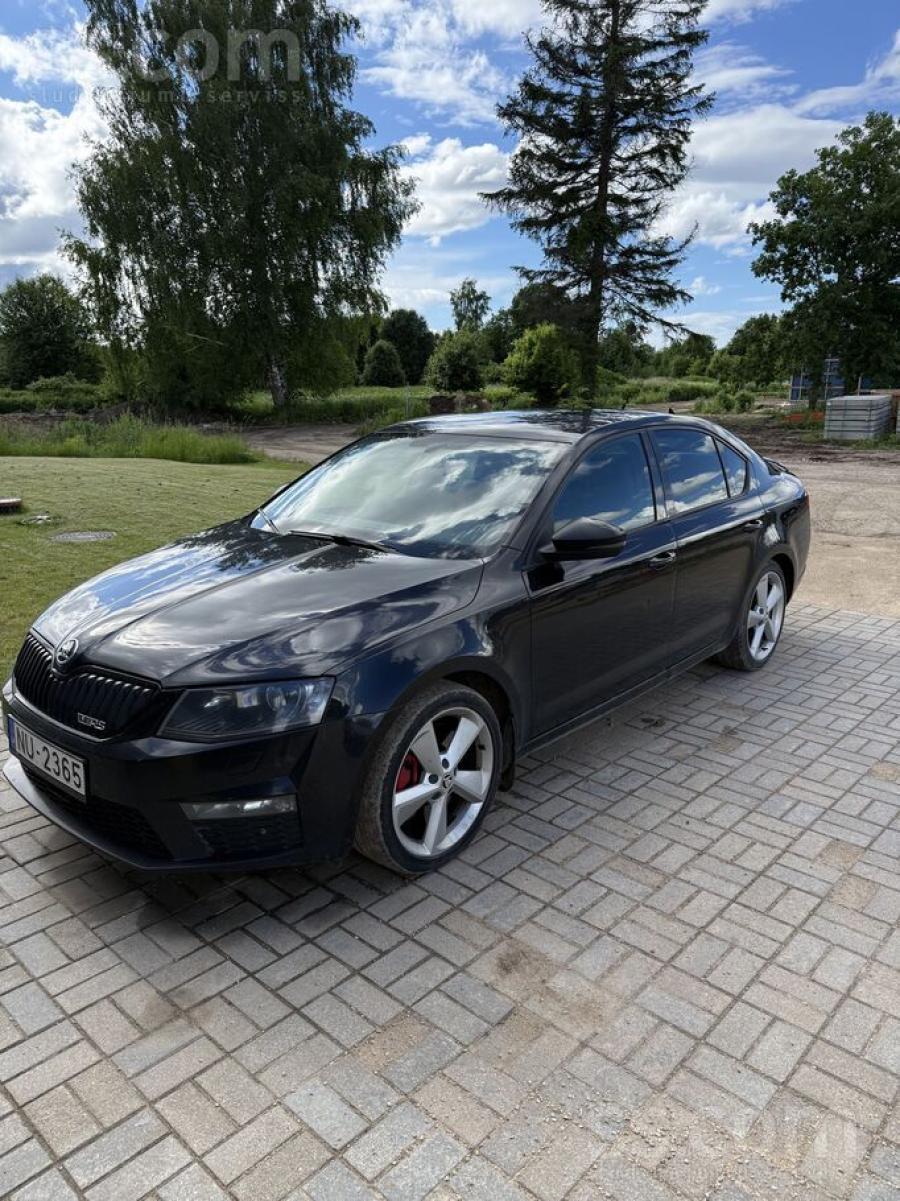 Melns Skoda Octavia 2015 Rīga, ar dzinēja tilpumu 2.00 L un nobraukumu 302 tūkst. km par 9900 €, foto 1 vietnē AUTOMOTO.COM.LV