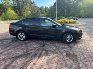 Melns Skoda Octavia 2016 Ventspils, ar dzinēja tilpumu 1.40 L un nobraukumu 199 tūkst. km par 8350 €, foto 3 vietnē AUTOMOTO.COM.LV