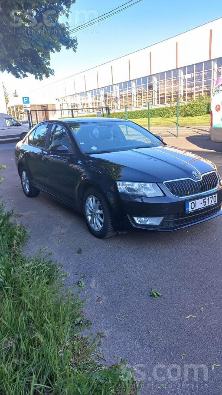 Melns Skoda Octavia 2016 Rīga, ar dzinēja tilpumu 1.60 L un nobraukumu 208 tūkst. km par 6800 €, foto 4 vietnē AUTOMOTO.COM.LV