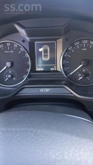 Melns Skoda Octavia 2016 Rīga, ar dzinēja tilpumu 1.60 L un nobraukumu 208 tūkst. km par 6800 €, foto 8 vietnē AUTOMOTO.COM.LV