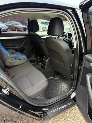 Melns Skoda Octavia 2016 Ventspils, ar dzinēja tilpumu 1.40 L un nobraukumu 202 tūkst. km par 7800 €, foto 13 vietnē AUTOMOTO.COM.LV