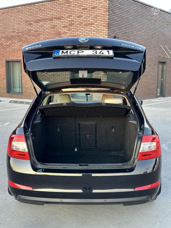 Melns Skoda Octavia 2016 Viļņa, ar dzinēja tilpumu 1.60 L un nobraukumu 390 tūkst. km par 5500 €, foto 10 vietnē AUTOMOTO.COM.LV