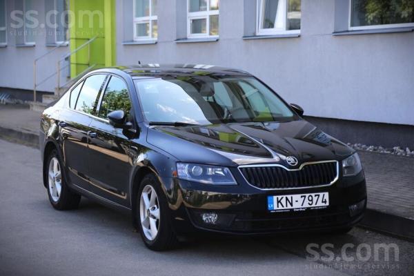 Black Skoda Octavia 2016 in Riga, with an engine capacity of 1.40 L and mileage of 159 thousand km for 7495 €, photo 4 on AUTOMOTO.COM.LV