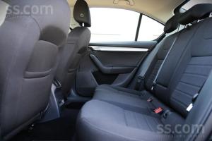 Black Skoda Octavia 2016 in Riga, with an engine capacity of 1.40 L and mileage of 159 thousand km for 7495 €, photo 15 on AUTOMOTO.COM.LV