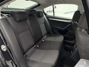 Melns Skoda Octavia 2017 Viļņa, ar dzinēja tilpumu 1.60 L un nobraukumu 202 tūkst. km par 6500 €, foto 13 vietnē AUTOMOTO.COM.LV