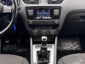 Melns Skoda Octavia 2017 Viļņa, ar dzinēja tilpumu 1.60 L un nobraukumu 202 tūkst. km par 6500 €, foto 16 vietnē AUTOMOTO.COM.LV