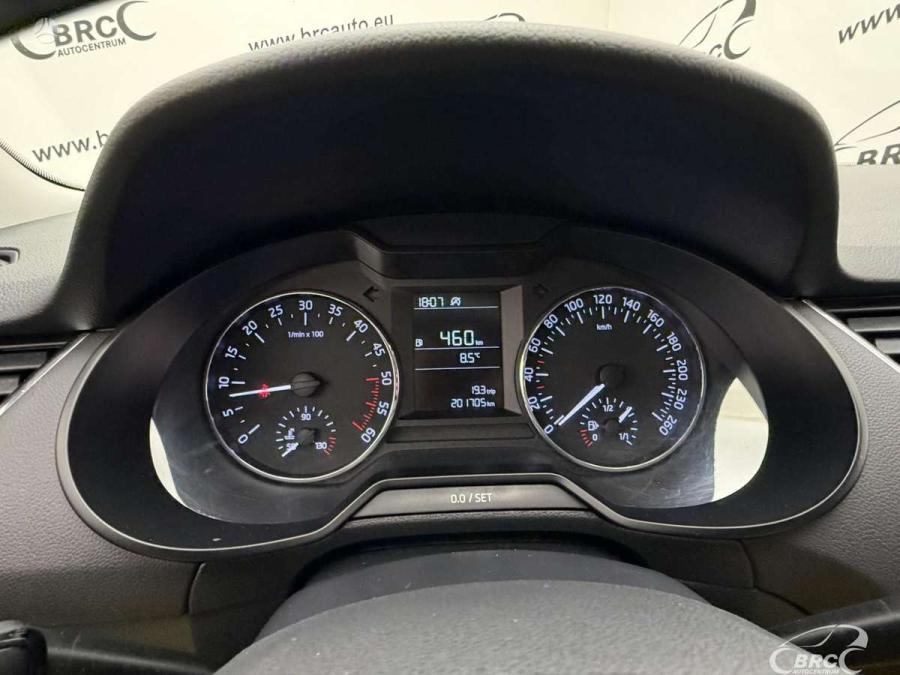 Melns Skoda Octavia 2017 Viļņa, ar dzinēja tilpumu 1.60 L un nobraukumu 202 tūkst. km par 6500 €, foto 31 vietnē AUTOMOTO.COM.LV
