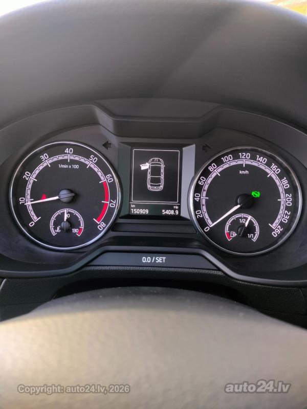 Melns Skoda Octavia 2017 Tallina, ar dzinēja tilpumu 1.80 L un nobraukumu 151 tūkst. km par 8500 €, foto 6 vietnē AUTOMOTO.COM.LV