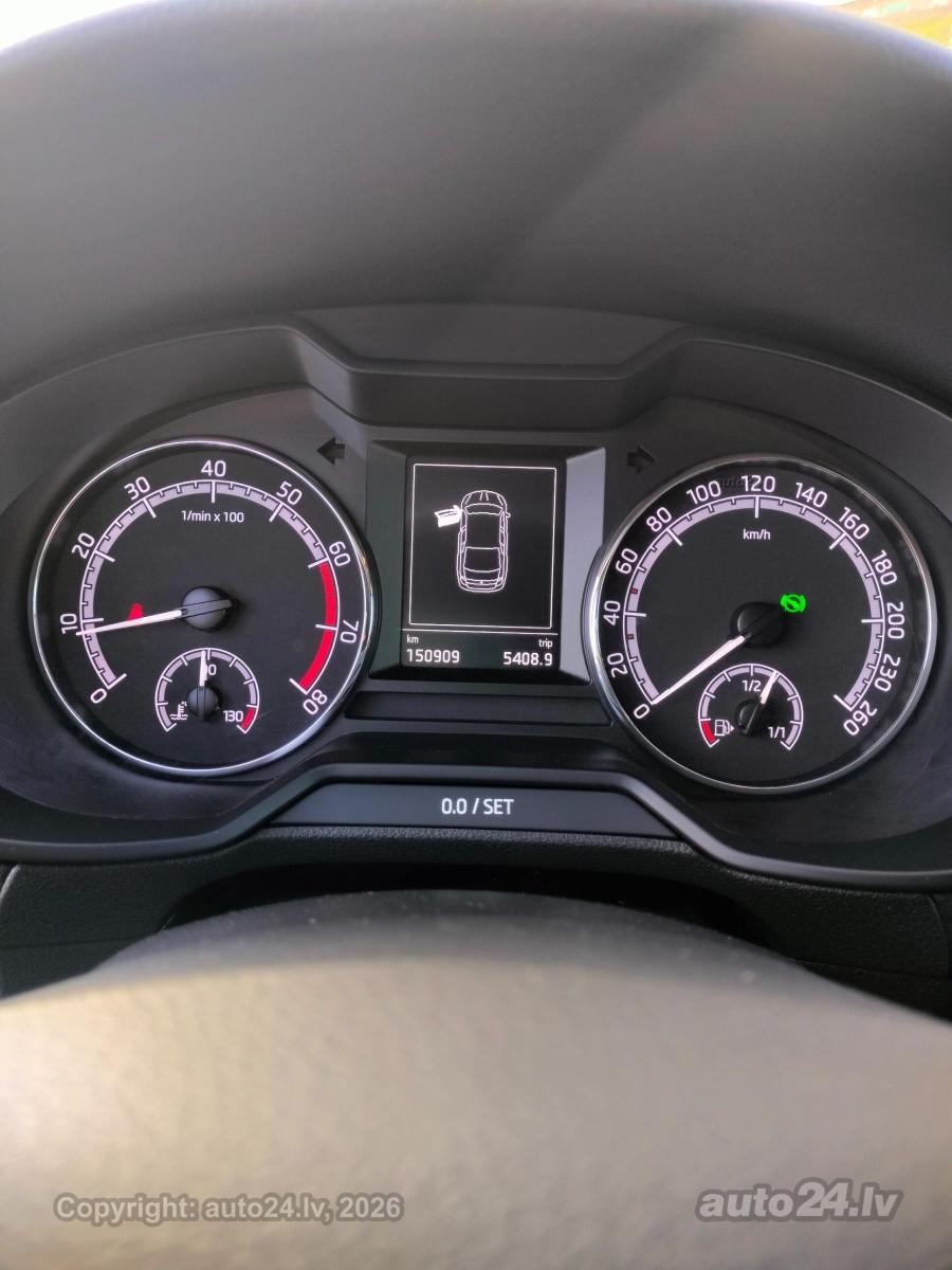 Melns Skoda Octavia 2017 Tallina, ar dzinēja tilpumu 1.80 L un nobraukumu 151 tūkst. km par 8500 €, foto 6 vietnē AUTOMOTO.COM.LV