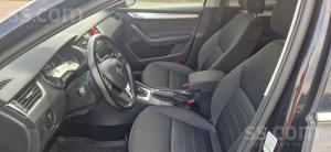 Black Skoda Octavia 2018 in Riga, with an engine capacity of 1.00 L and mileage of 108 thousand km for 9900 €, photo 6 on AUTOMOTO.COM.LV