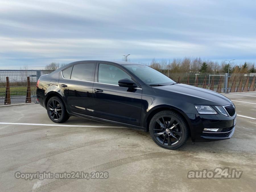 Melns Skoda Octavia 2018 Tallina, ar dzinēja tilpumu 1.60 L un nobraukumu 217 tūkst. km par 13500 €, foto 3 vietnē AUTOMOTO.COM.LV