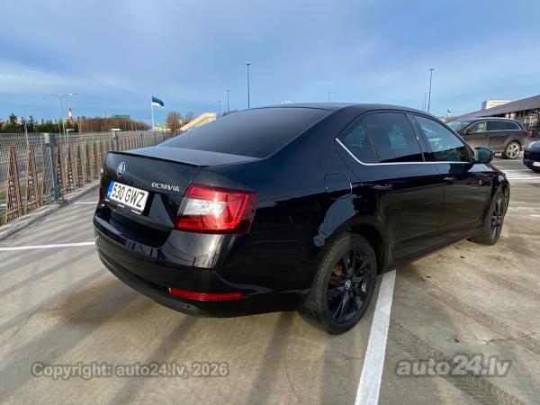 Melns Skoda Octavia 2018 Tallina, ar dzinēja tilpumu 1.60 L un nobraukumu 217 tūkst. km par 13500 €, foto 5 vietnē AUTOMOTO.COM.LV