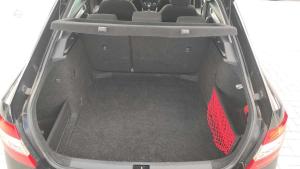 Black Skoda Octavia 2019 in Taurage, with an engine capacity of 1.60 L and mileage of 311 thousand km for 7990 €, photo 13 on AUTOMOTO.COM.LV
