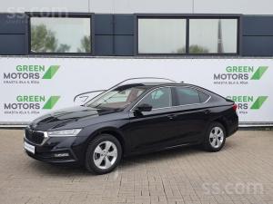 Black Skoda Octavia 2021 in Riga, with an engine capacity of 1.50 L and mileage of 102 thousand km for 17500 €, photo 1 on AUTOMOTO.COM.LV