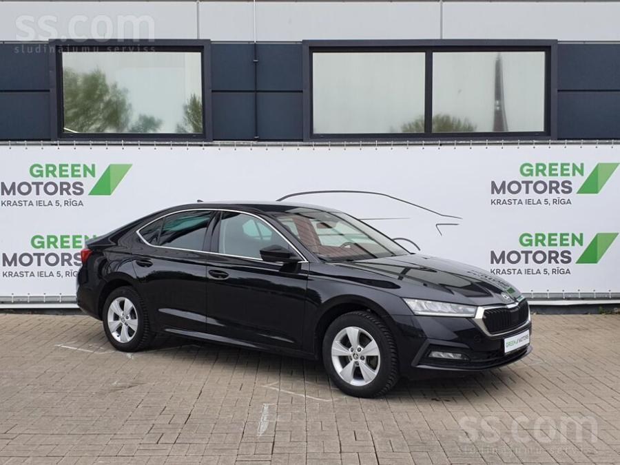 Black Skoda Octavia 2021 in Riga, with an engine capacity of 1.50 L and mileage of 102 thousand km for 17500 €, photo 2 on AUTOMOTO.COM.LV