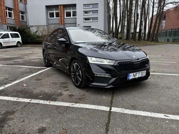 Black Skoda Octavia 2021 in Kaunas, with an engine capacity of 1.98 L and mileage of 64 thousand km for 27500 €, photo 1 on AUTOMOTO.COM.LV