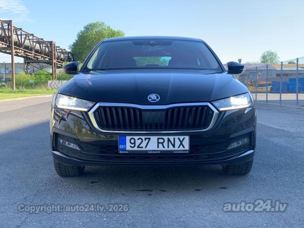 Black Skoda Octavia 2021 in Tallinn, with an engine capacity of 1.50 L and mileage of 129 thousand km for 15900 €, photo 7 on AUTOMOTO.COM.LV