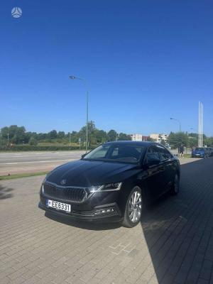 Черный Шкода Октавия 2021 в Клайпеда, объемом двигателя 1.40 л и пробегом 86 тыс. км за 19990 €, фото 5 на AUTOMOTO.COM.LV
