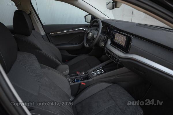 Black Skoda Octavia 2022 in Jelgava, with an engine capacity of 2.00 L and mileage of 169 thousand km for 17882 €, photo 9 on AUTOMOTO.COM.LV