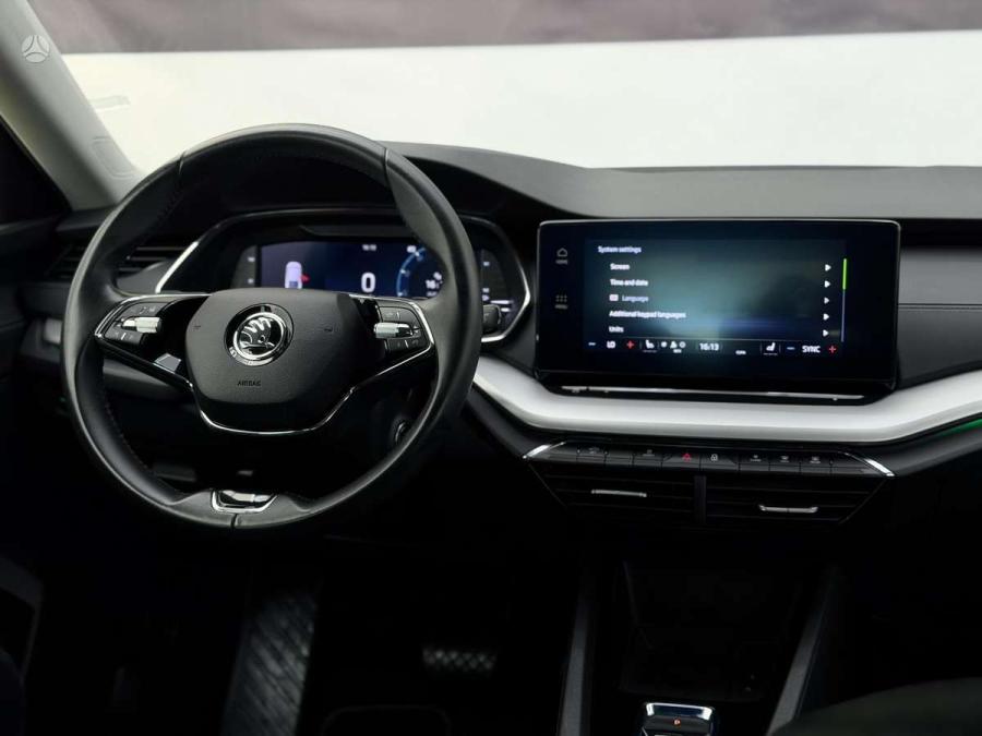 Melns Skoda Octavia 2022 Viļņa, ar dzinēja tilpumu 2.00 L un nobraukumu 218 tūkst. km par 17000 €, foto 17 vietnē AUTOMOTO.COM.LV