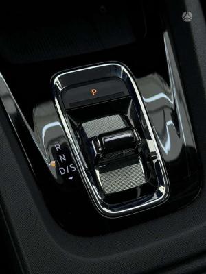 Black Skoda Octavia 2022 in Vilnius, with an engine capacity of 2.00 L and mileage of 218 thousand km for 16500 €, photo 24 on AUTOMOTO.COM.LV