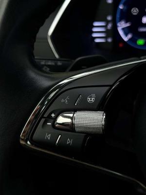 Black Skoda Octavia 2022 in Vilnius, with an engine capacity of 2.00 L and mileage of 218 thousand km for 16500 €, photo 32 on AUTOMOTO.COM.LV