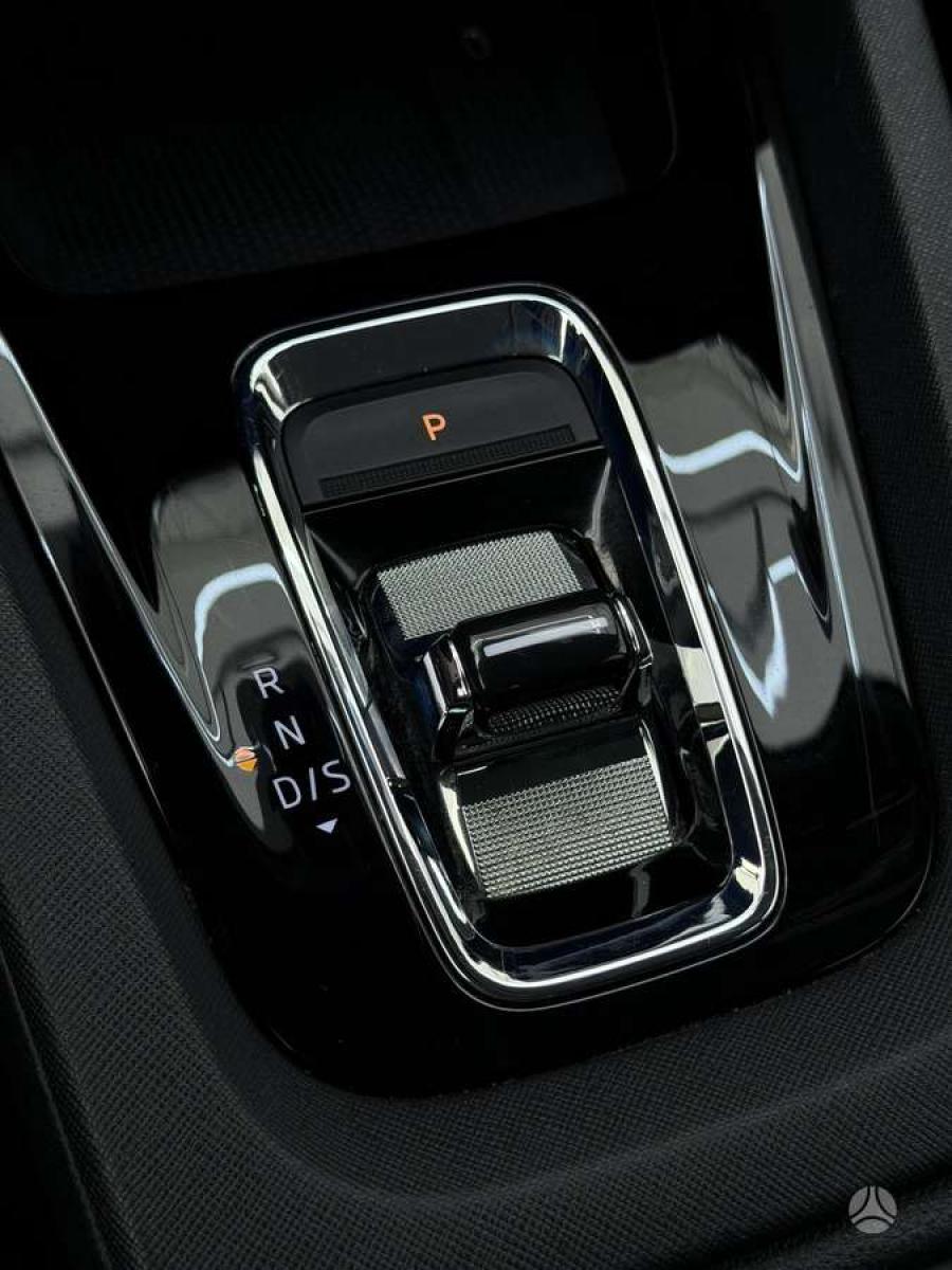 Black Skoda Octavia 2022 in Vilnius, with an engine capacity of 2.00 L and mileage of 218 thousand km for 15699 €, photo 24 on AUTOMOTO.COM.LV