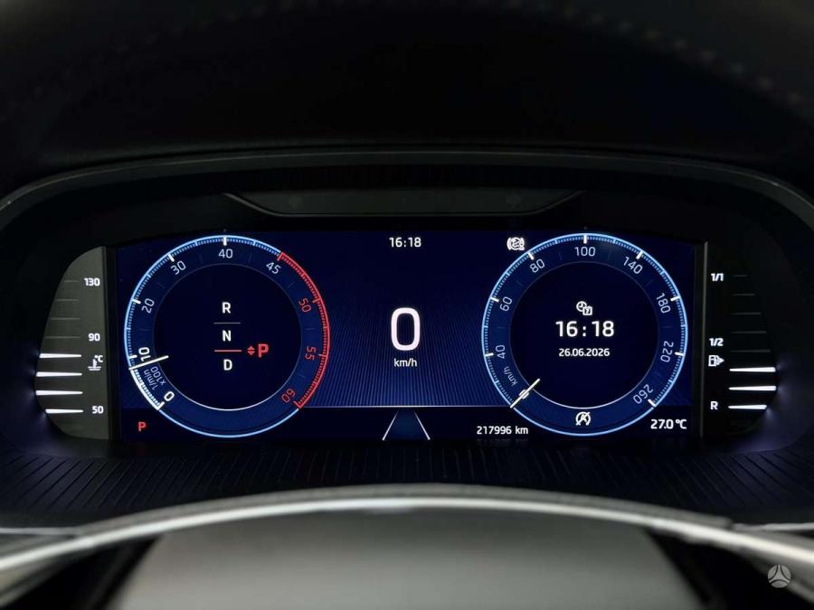 Black Skoda Octavia 2022 in Vilnius, with an engine capacity of 2.00 L and mileage of 218 thousand km for 15699 €, photo 33 on AUTOMOTO.COM.LV