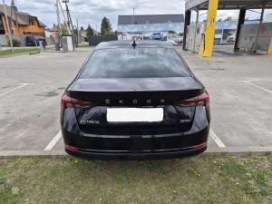 Black Skoda Octavia 2023 in Kaunas, with an engine capacity of 0.00 L and mileage of 78 thousand km for 18600 €, photo 6 on AUTOMOTO.COM.LV