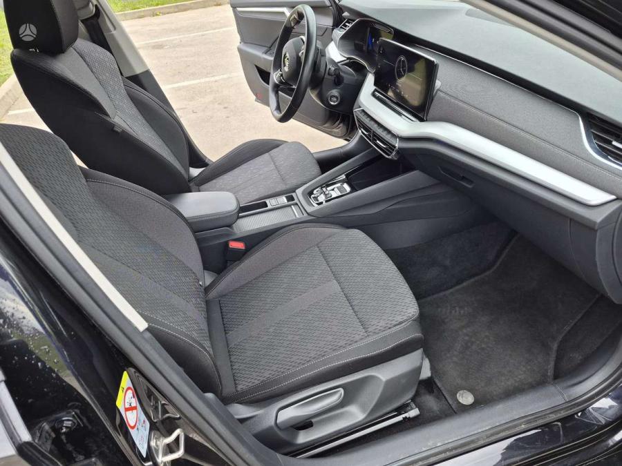 Black Skoda Octavia 2023 in Kaunas, with an engine capacity of 0.00 L and mileage of 78 thousand km for 18600 €, photo 10 on AUTOMOTO.COM.LV