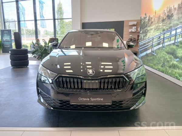 Black Skoda Octavia 2026 in Riga, with an engine capacity of 2.00 L and mileage of 0 thousand km for 33560 €, photo 8 on AUTOMOTO.COM.LV