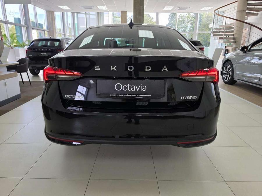 Melns Skoda Octavia 2026 Šauļi, ar dzinēja tilpumu 1.50 L un nobraukumu 0 tūkst. km par 31180 €, foto 7 vietnē AUTOMOTO.COM.LV