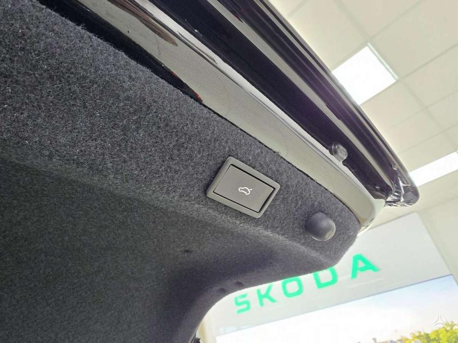 Melns Skoda Octavia 2026 Šauļi, ar dzinēja tilpumu 1.50 L un nobraukumu 0 tūkst. km par 31180 €, foto 12 vietnē AUTOMOTO.COM.LV