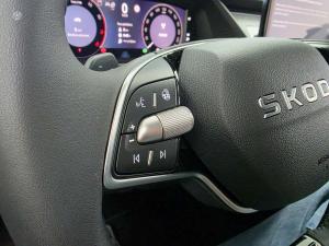 Melns Skoda Octavia 2026 Šauļi, ar dzinēja tilpumu 1.50 L un nobraukumu 0 tūkst. km par 31180 €, foto 26 vietnē AUTOMOTO.COM.LV