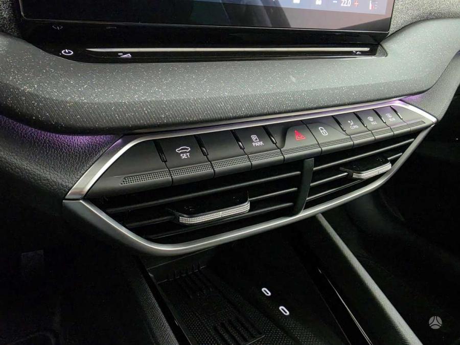 Melns Skoda Octavia 2026 Šauļi, ar dzinēja tilpumu 1.50 L un nobraukumu 0 tūkst. km par 31180 €, foto 40 vietnē AUTOMOTO.COM.LV