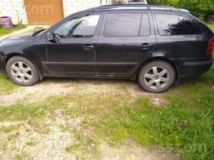 Melns Skoda Octavia 2006 Valka, ar dzinēja tilpumu 2.00 L un nobraukumu 250 tūkst. km par 2500 €, foto  vietnē AUTOMOTO.COM.LV