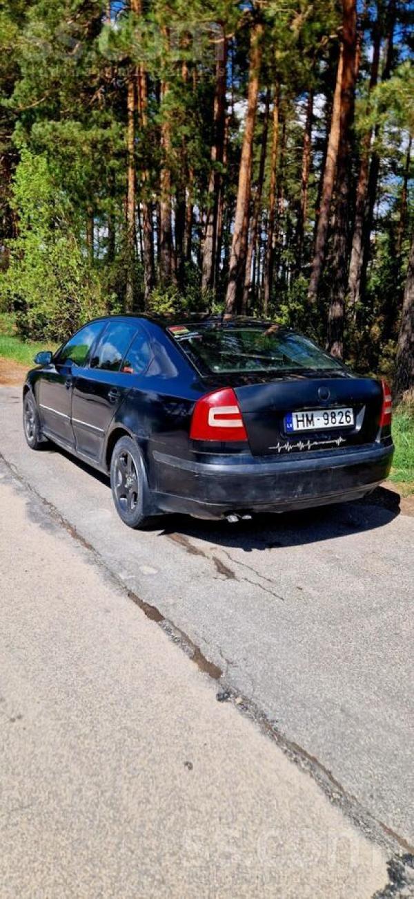 Black Skoda Octavia 2006 in Riga, with an engine capacity of 1.90 L and mileage of 480 thousand km for 990 €, photo 4 on AUTOMOTO.COM.LV