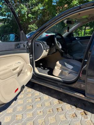 Black Skoda Octavia 2006 in Riga, with an engine capacity of 1.90 L and mileage of 307 thousand km for 1500 €, photo 5 on AUTOMOTO.COM.LV