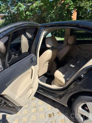 Black Skoda Octavia 2006 in Riga, with an engine capacity of 1.90 L and mileage of 307 thousand km for 1500 €, photo 8 on AUTOMOTO.COM.LV