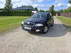 Melns Skoda Octavia 2006 Jelgava, ar dzinēja tilpumu 1.60 L un nobraukumu 194 tūkst. km par 1350 €, foto  vietnē AUTOMOTO.COM.LV
